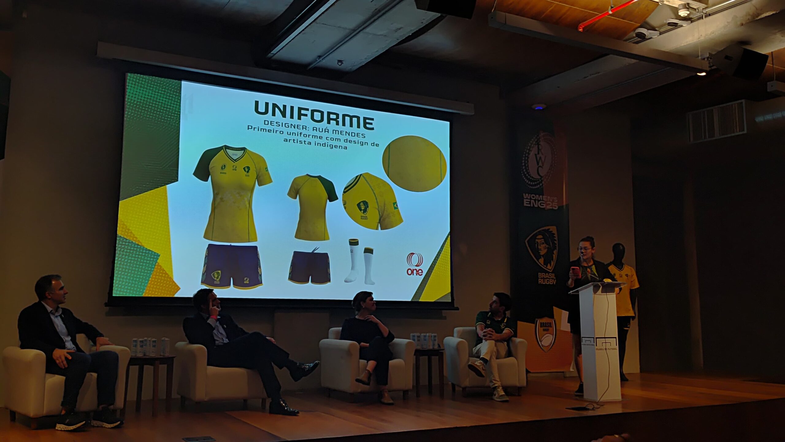 Yaras lançam novos uniformes para a Copa do Mundo de Rugby – Correio de ...